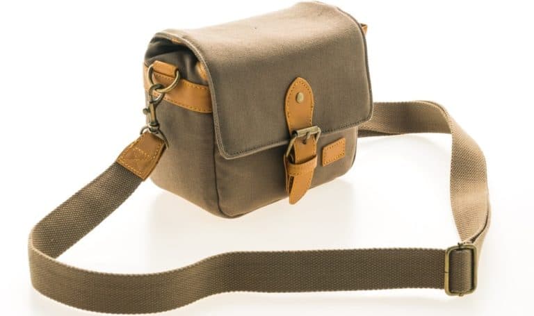 15 Excellent Small Purses and Handbags (Different Types) – Threadcurve