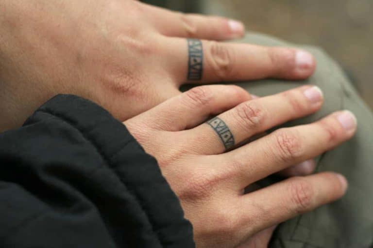17 Unique Wedding Ring Alternatives (as in no ring at all) – Threadcurve