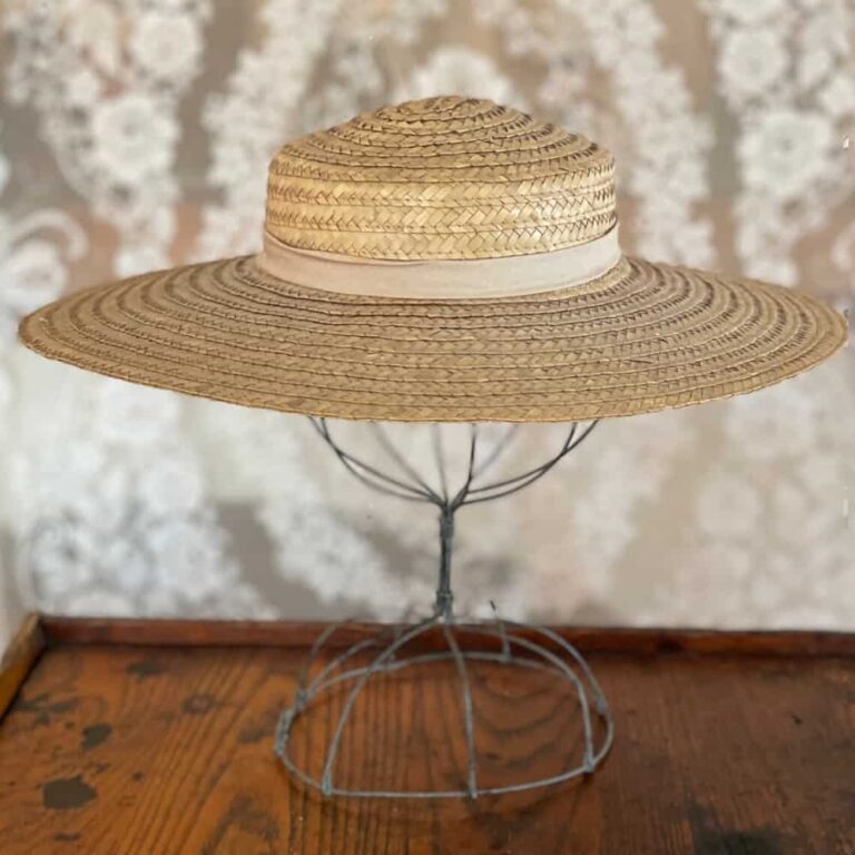 What is a Cartwheel Hat? – Threadcurve
