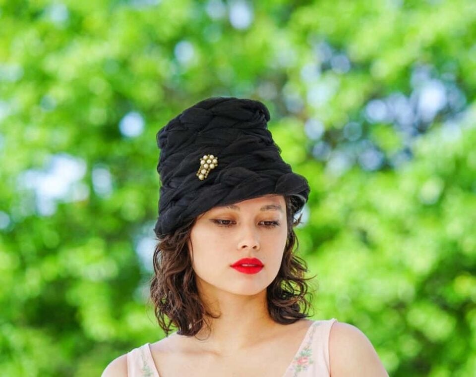 What is a Peach Basket Hat?