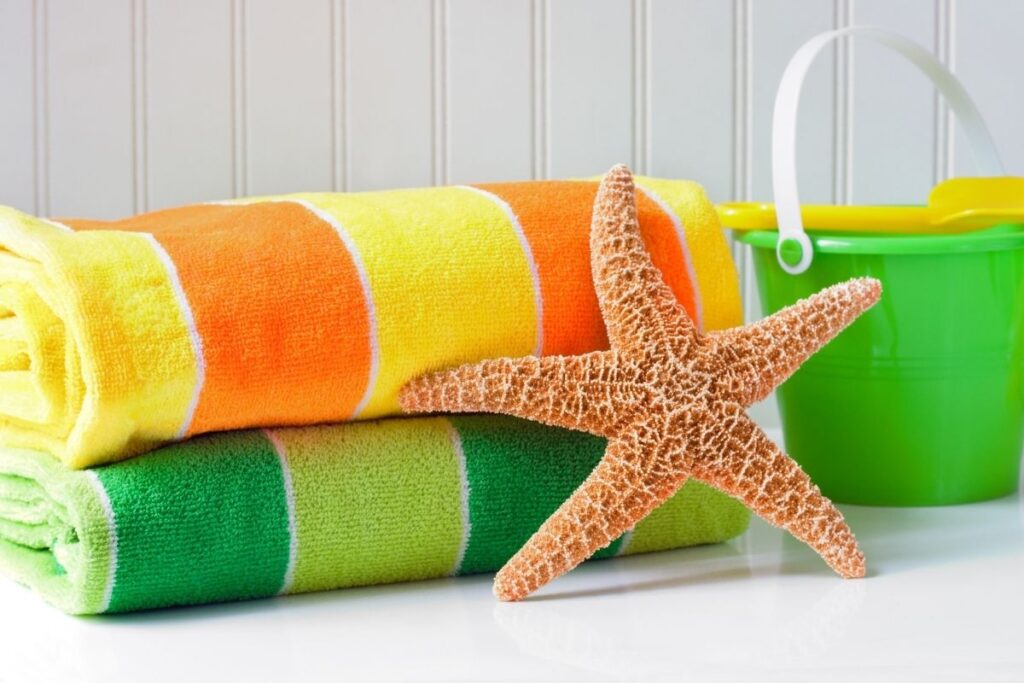 9 Different Types of Beach Towels – Threadcurve