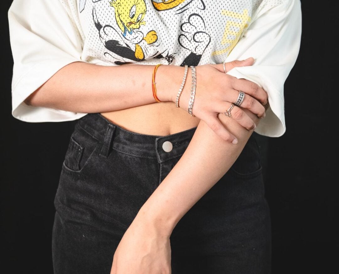 5 Different Types of Jean Buttons - Threadcurve